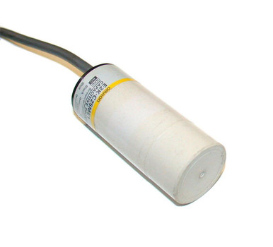 Omron Capacitive Proximity Switch Model E2K-C25Me1 - Industrial Lynx