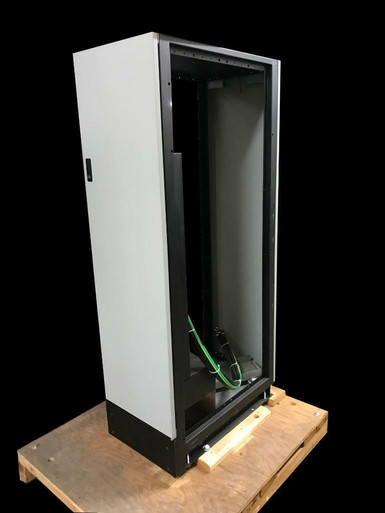 Liebert Exc10011R Panel Board Enclosure - Industrial Lynx