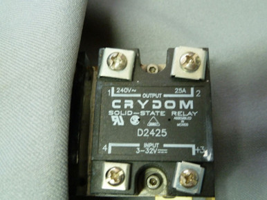 Crydom Solid State Relay D2425 25A - Industrial Lynx