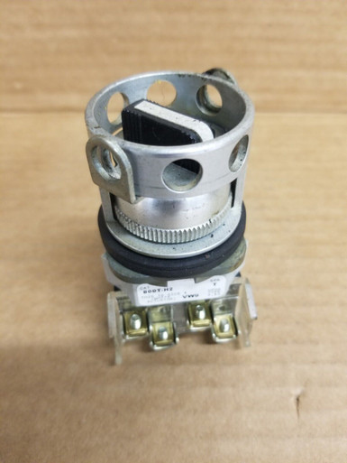 Allen Bradley 800T-H2-Vw9 Two Position Selector Switch Lockable ...