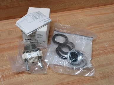 Allen Bradley 800T-J20 Selector Switch - Industrial Lynx