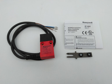 Honeywell Gkma13 Key Actuated Safety Switch - Industrial Lynx