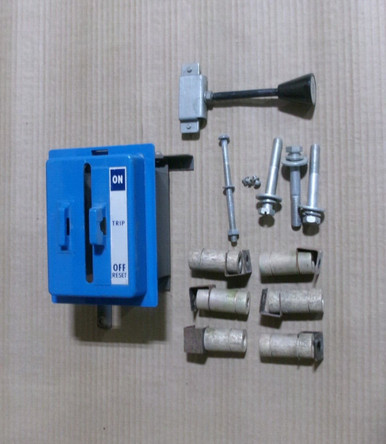 Ge Av-Line 3 Pole Lockout For Tjk Breaker 250 Amp Lockout Handle ...