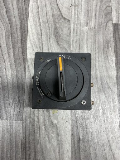 Fuji Electric Bz-N20B-00655 Main Power On/Off Switch - Industrial Lynx