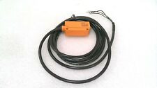 Ifm Effector 200 Ou5010 Diffuse Reflection Sensor & Cable, Large Voltage Range - Industrial Lynx