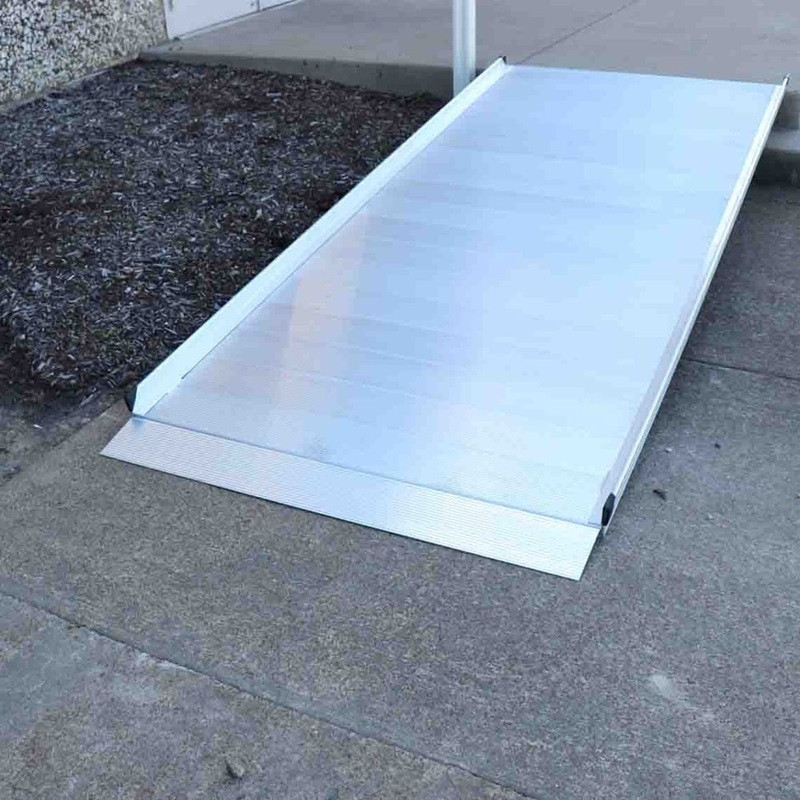 John Deere Gator HPX/RSX/XUV Wheelchair Entry Ramp by Titan Ramps ...