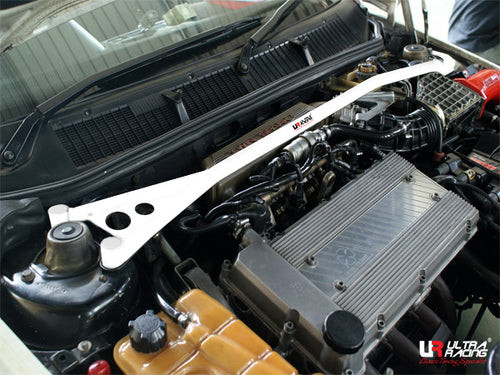 Ultra Racing Alfa Romeo 155 Front Strut Brace
