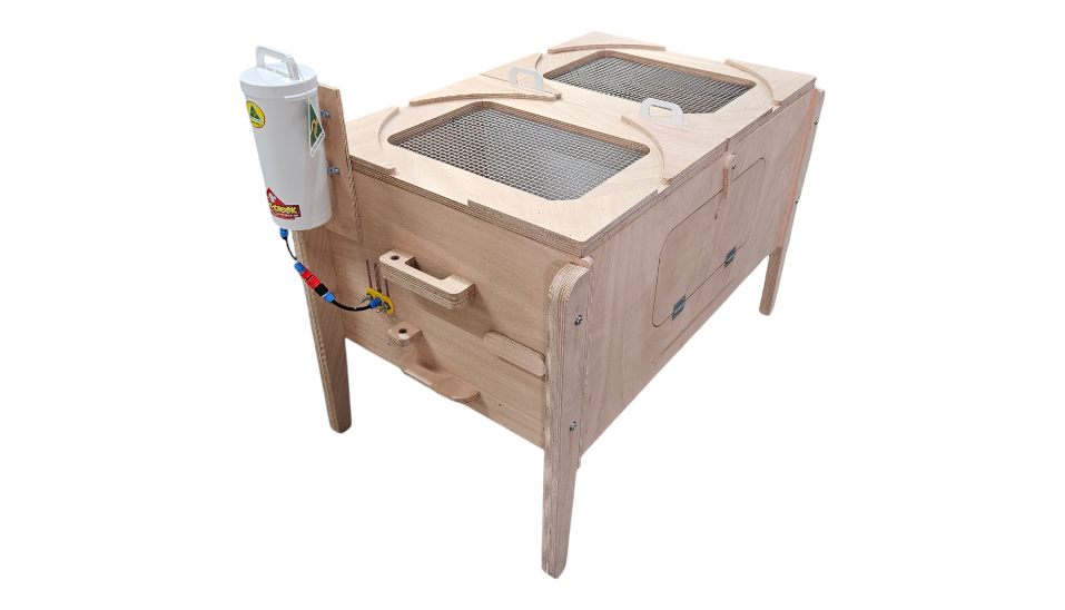 When Can Chicks Be Moved Outside? - Dine-A-Chook