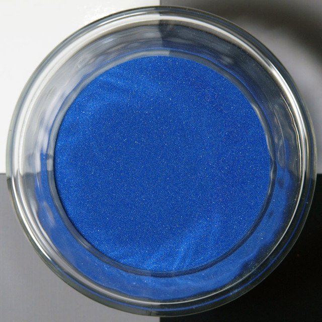 Azurite pigments
