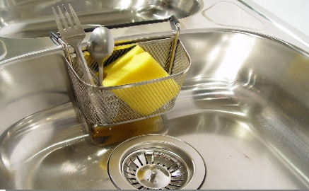 Common Problems with Your Kitchen Sink - Houzer