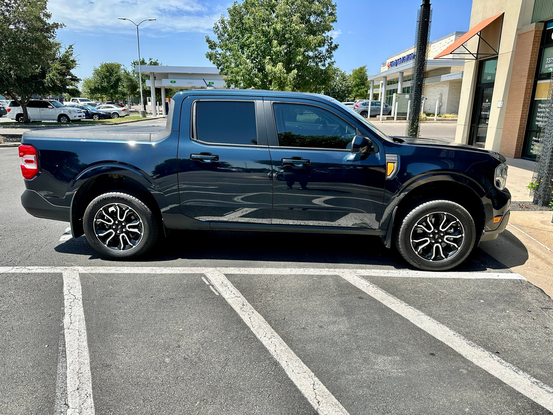 Ford Maverick FWD HYBRID 2 Inch Level Lift Kit