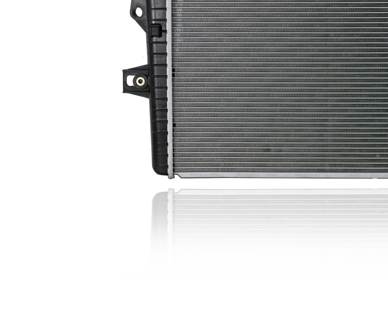 Radiator For 13244 11-16 Chevrolet Silverado GMC Sierra 2500/3500 6.6L ...