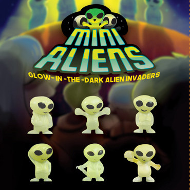 Glow In The Dark Aliens 1" Toy Capsules | Gumballs.com