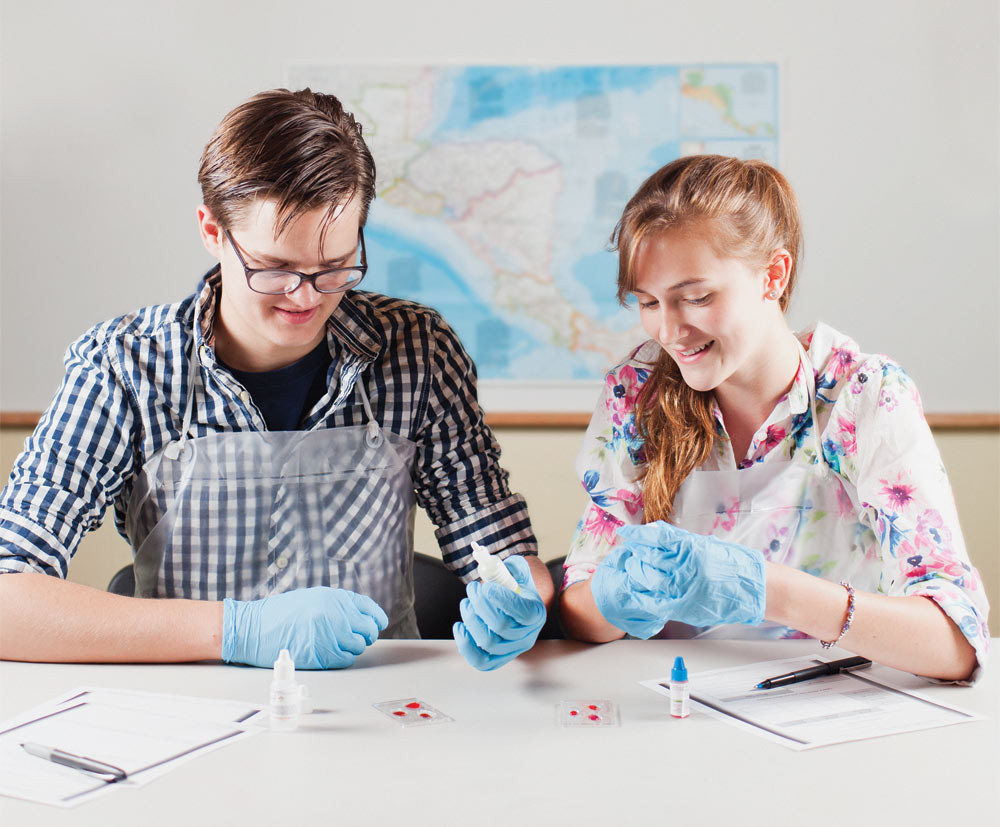 ABO/Rh Simulated Blood Typing Classroom Kit | HST
