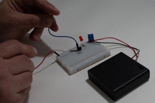 Circuits: Hands-on Electronics