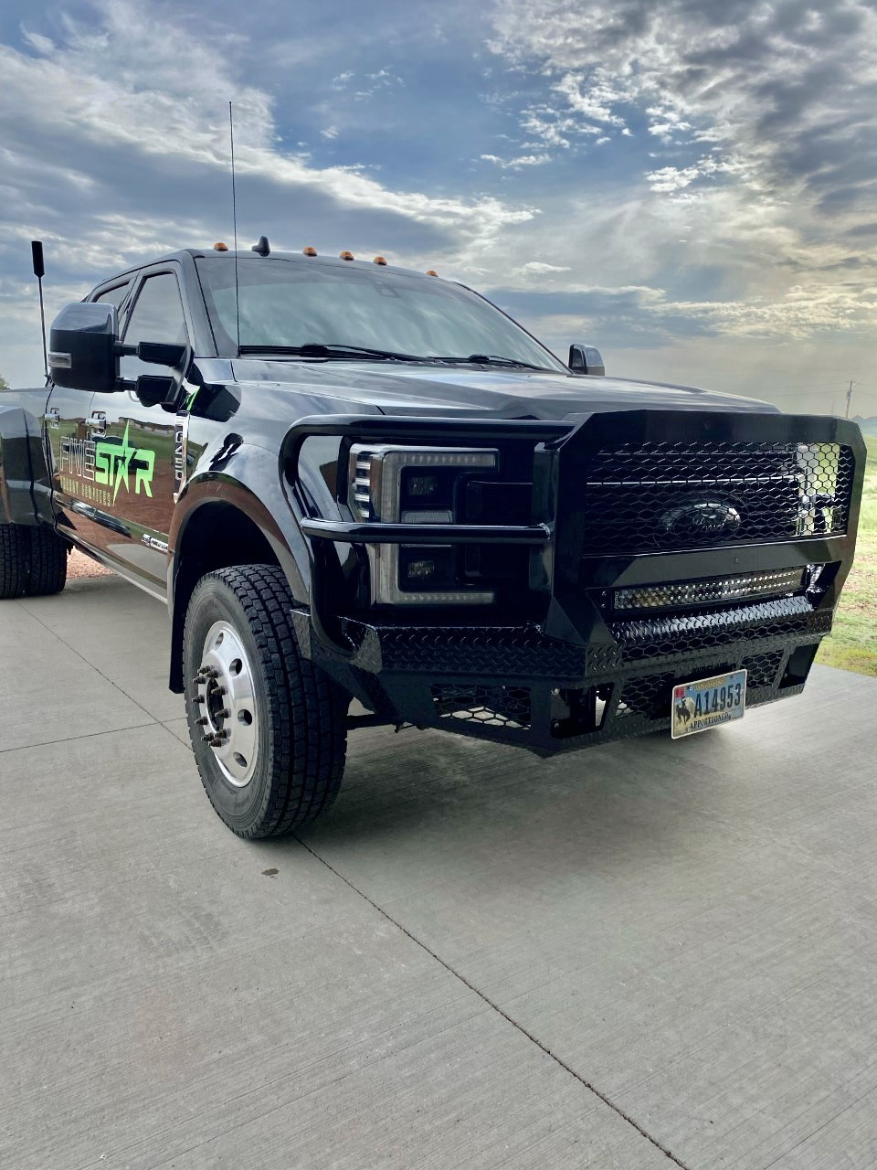 2017-2022 Ford F450-550 - FT Series Front Replacement Bumper ...