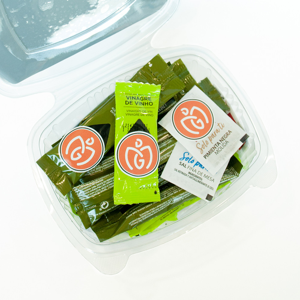 48 Single Serve Extra Virgin Olive Oil, Vinegar, Salt and Pepper Packets