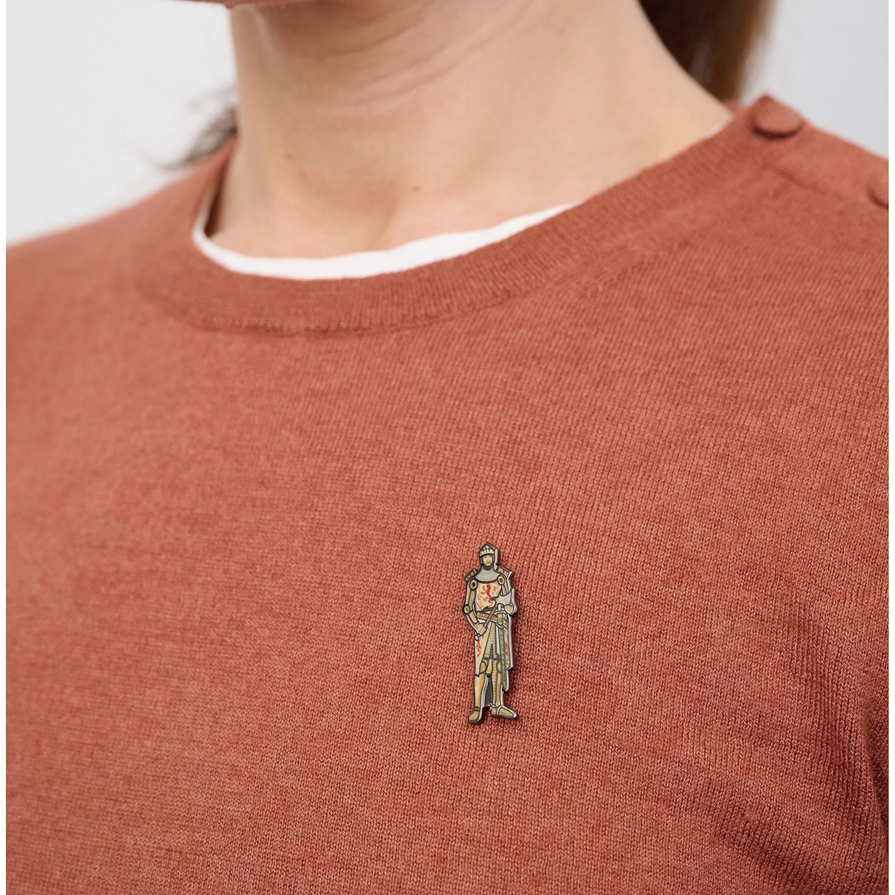 Robert the Bruce Enamel Pin Badge | Scottish National Portrait Gallery