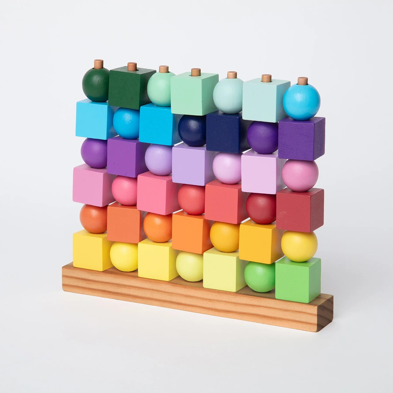 Four in a Row Rainbow | Sculptural Game | Block Design