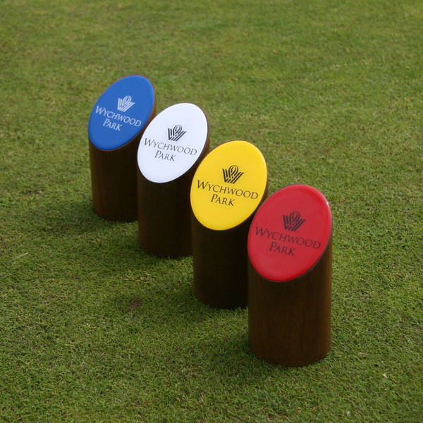 Upright Log Tee Marker - Pinseeker