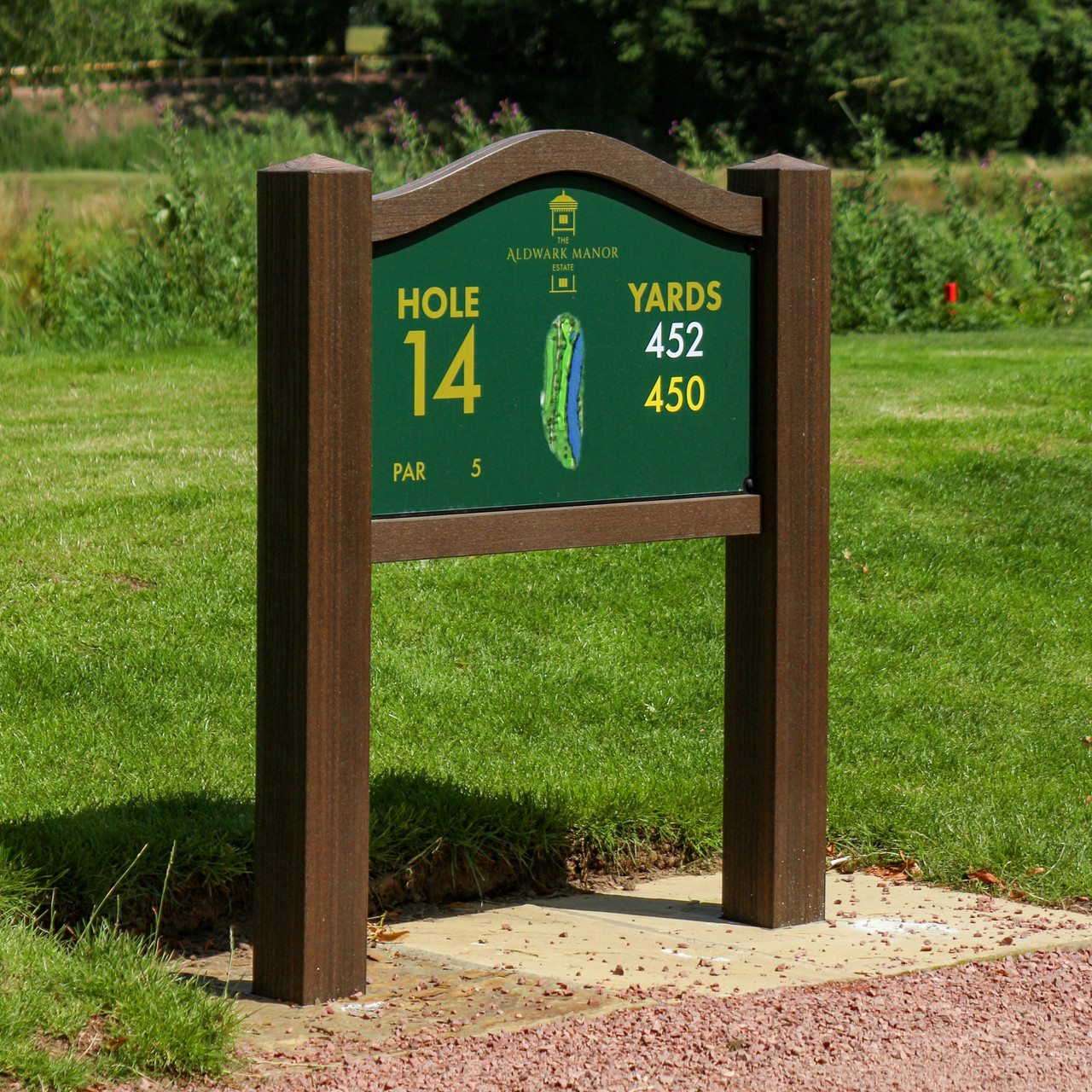 Hill Top Twin Post Tee Sign - Pinseeker