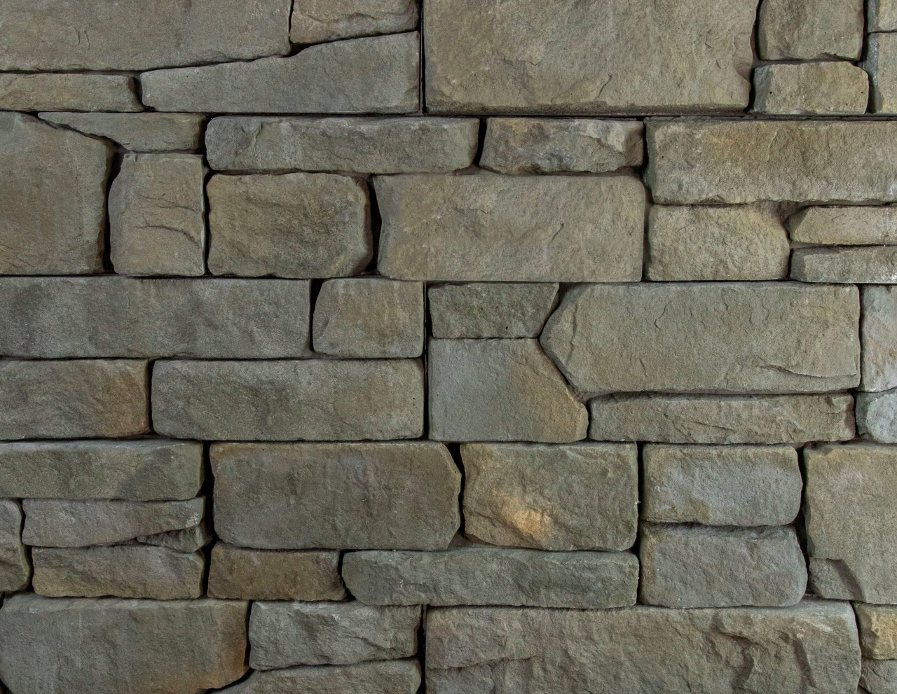 Single Sided Cast Stone Wall