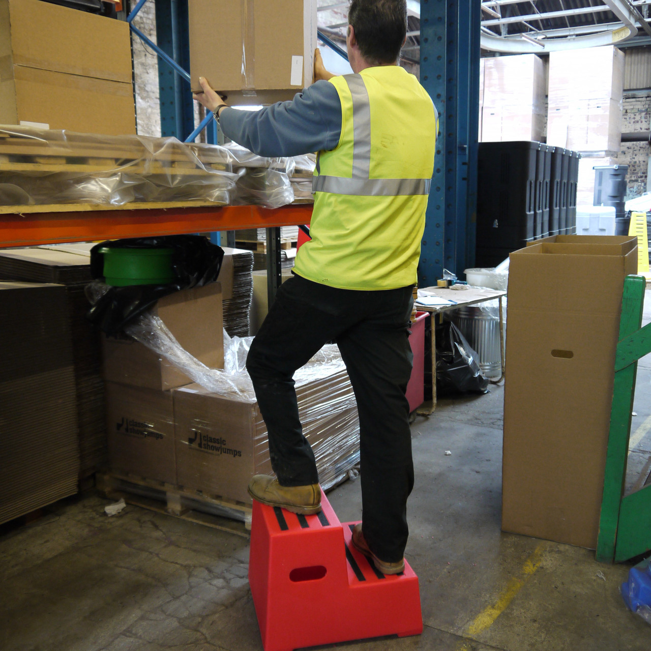 2 Tread Heavy Duty Plastic Safety Step | Roadware