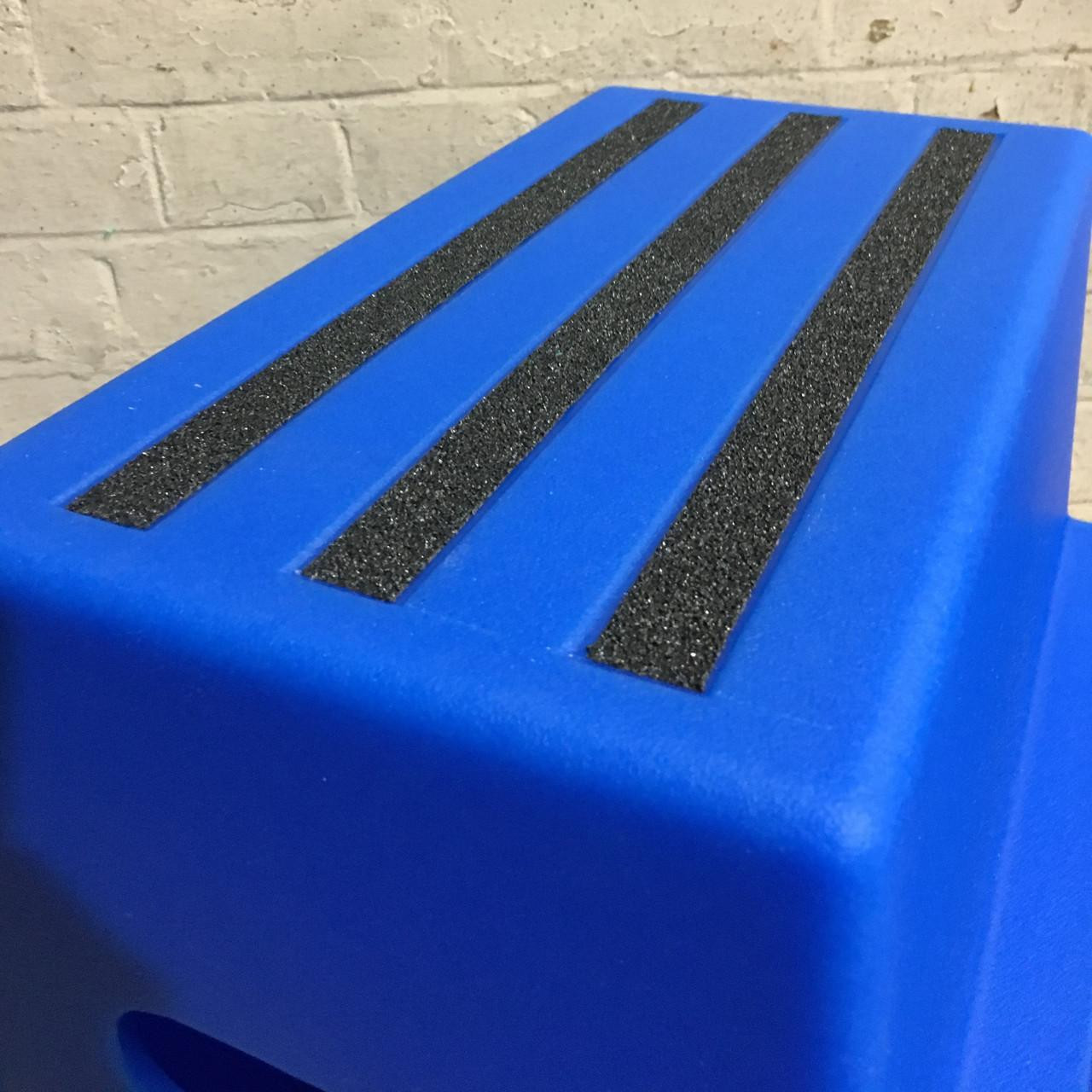2 Tread Heavy Duty Plastic Safety Step | Roadware