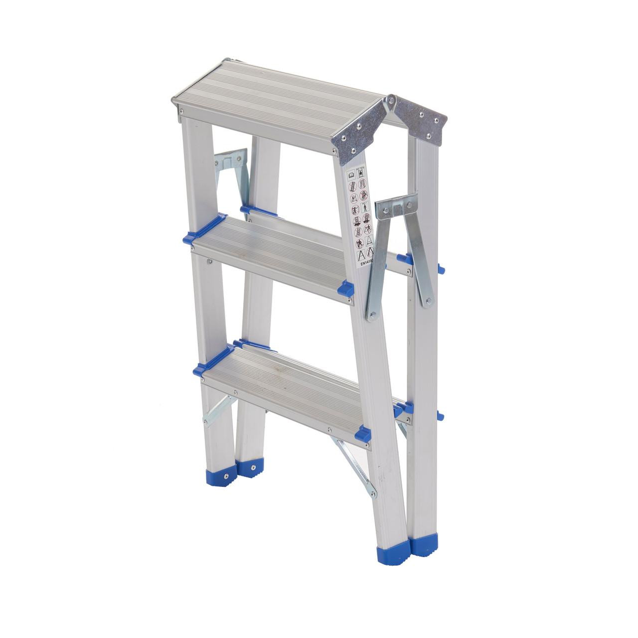2 or 3 Tread Aluminium Folding Handy Steps | Roadware