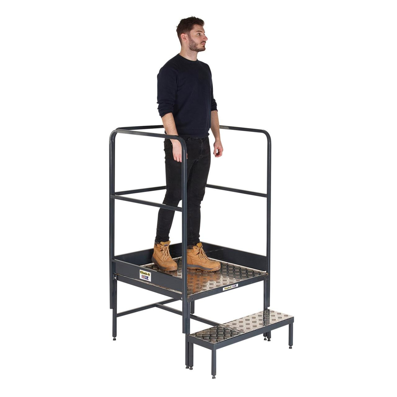 Climb-It Single Modular Platform | Roadware