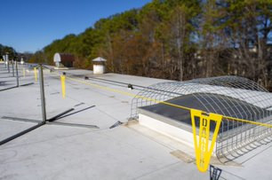 SafeT-Zone Permanent Warning Line- 6 Bases, 100ft Of Warning Line Cable ...