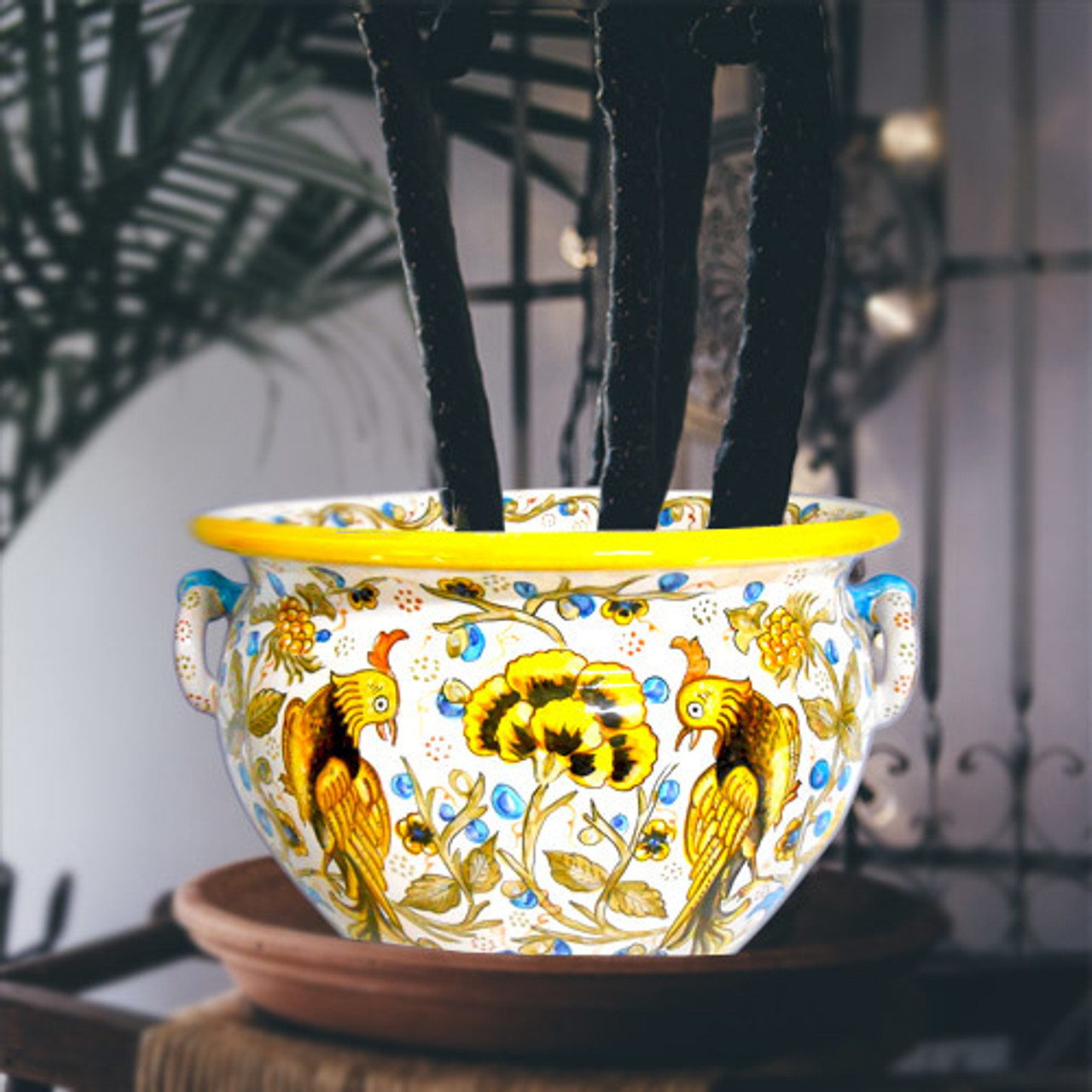 Deruta Ceramic Items | Hand-Painted Italian Majolica