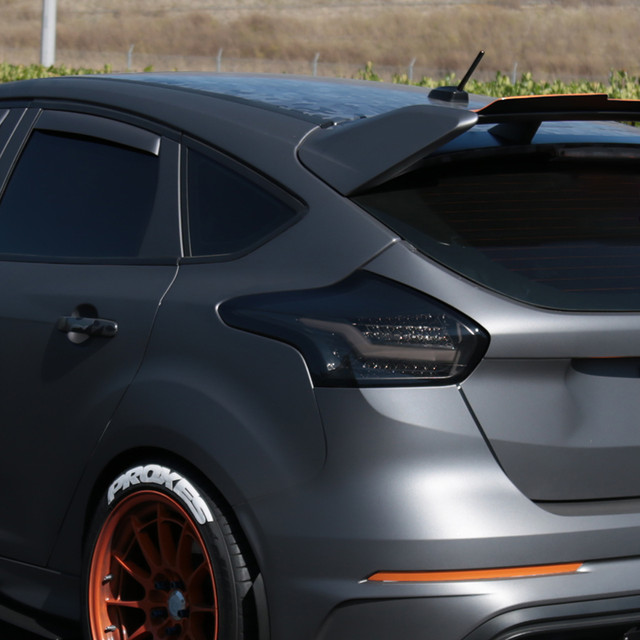 2015-2019 Ford Focus Hatchback LED Tail Lights (Chrome Housing/Smoke ...