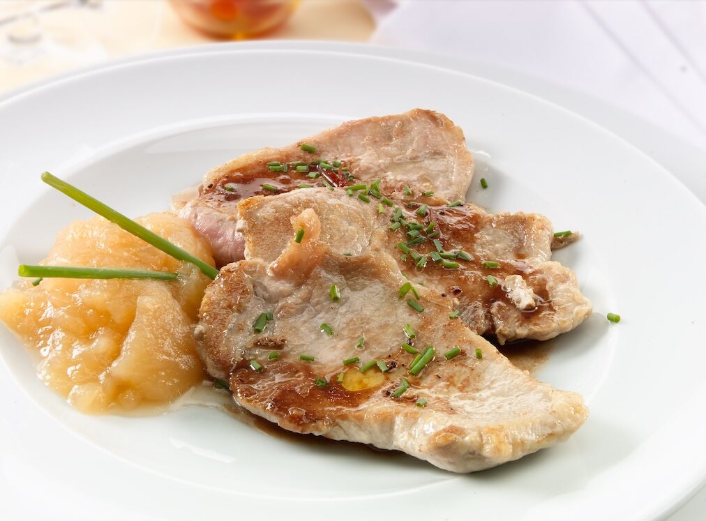 Recipe for Pork Loin Roast with Carolina Apple Butter Compote - Wholey's
