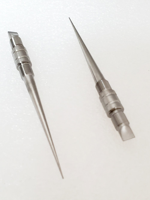 Deluxe Titanium Toothpick