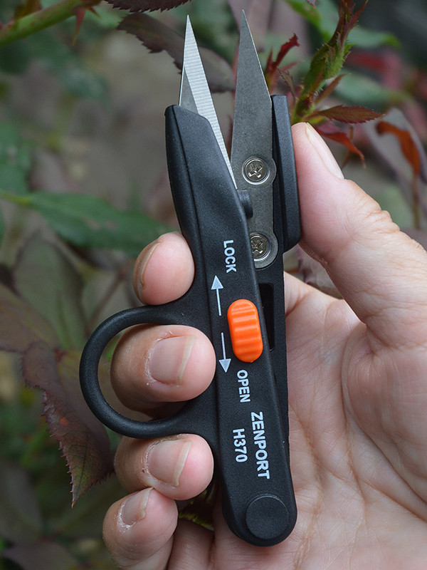 Floral Snip - Kinsman Garden Company