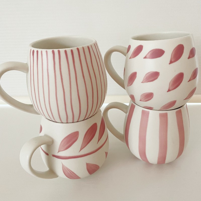 Rose Brush Hug Me Mugs (Set of 4) - Robert Gordon Collection