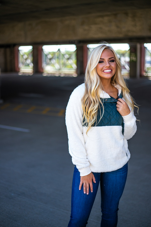 Feeling Fall Pullover: Olive/Ivory - Off the Racks Boutique