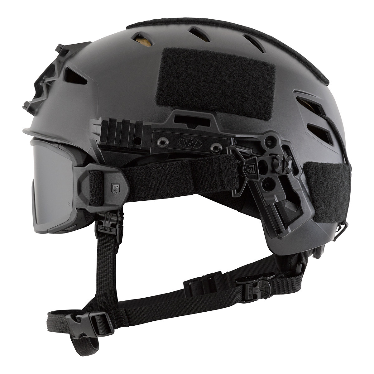 Carrier Locust Goggle Essential Kit with Pull-To-Tighten Swivel Straps ...