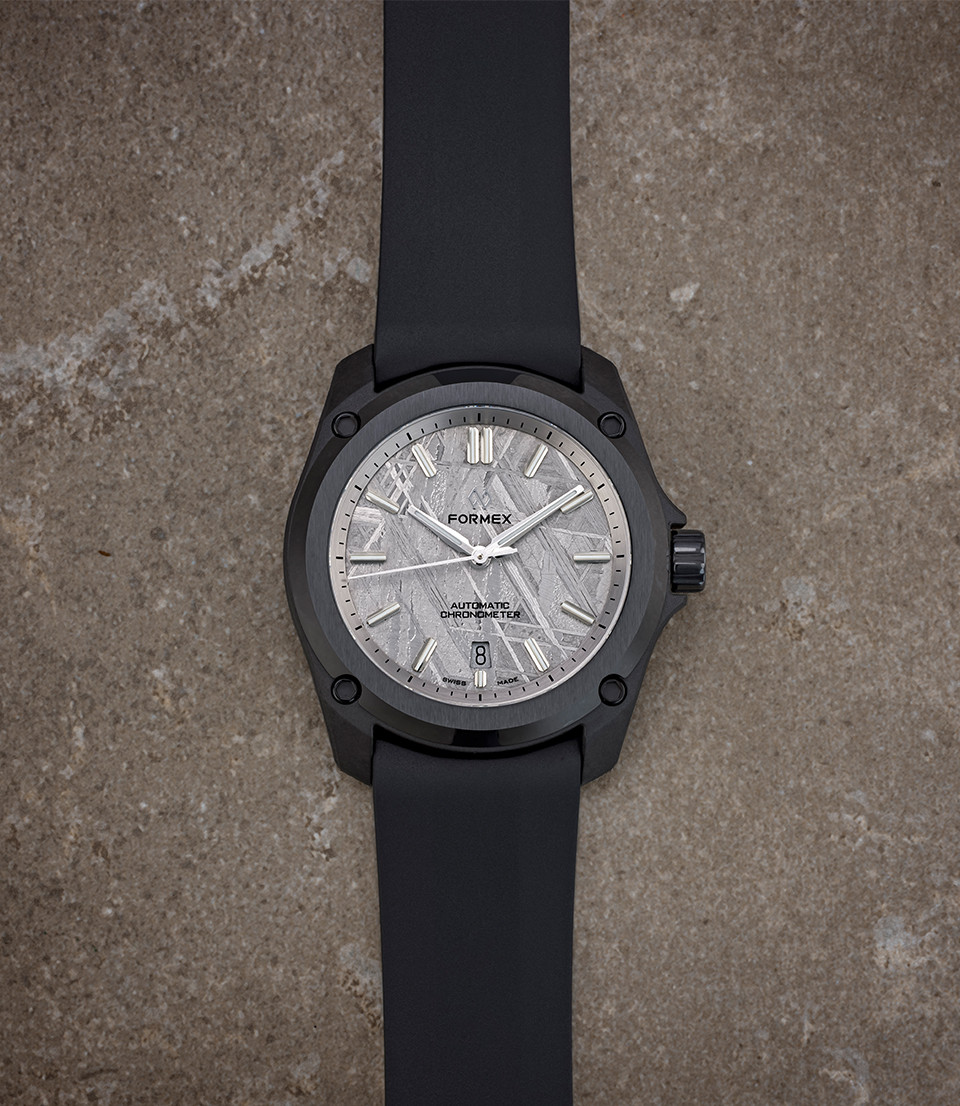 Essence Leggera 41mm: Muonionalusta Meteorite Dial - Formex