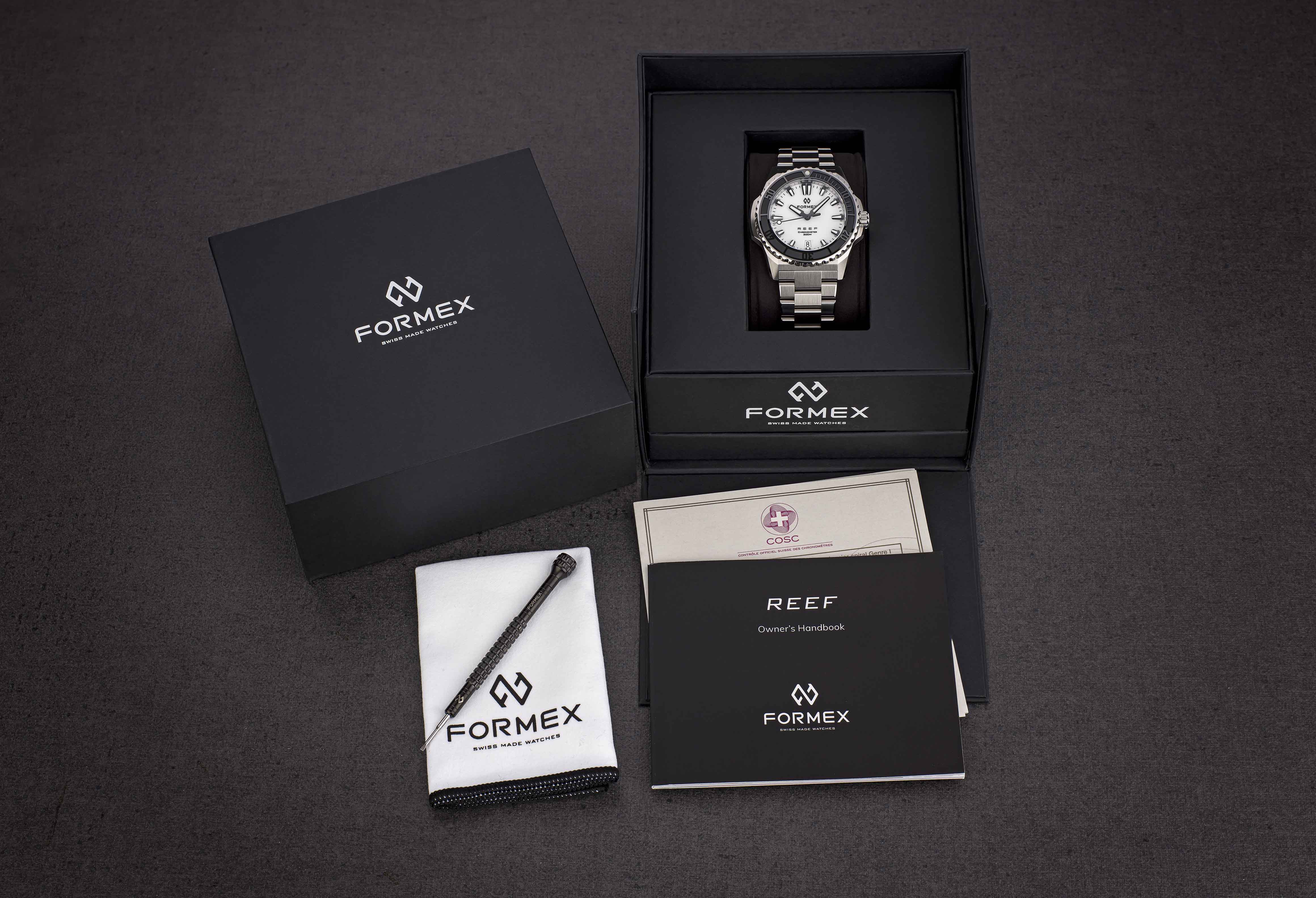 Formex REEF 39.5mm Automatic COSC 300M