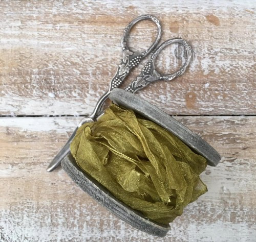Misty Vintage Ribbons Mustard