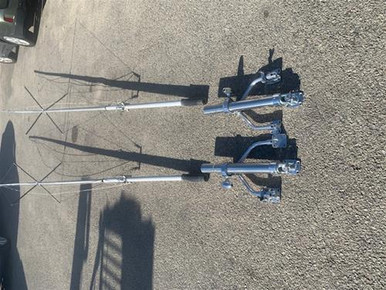 Outriggers with Bases