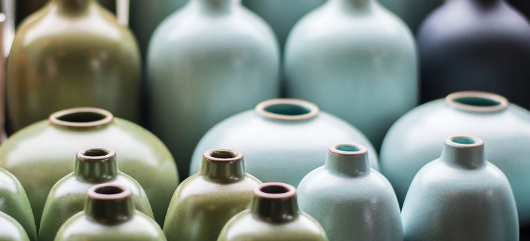 Creative Ideas for Showcasing Your Ceramics After a Move - Recycled ...