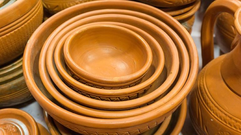 How to Safely Pack and Store Ceramics for Long-Term Preservation ...