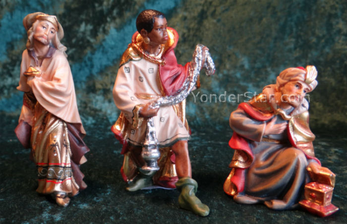 LEPI Nativity - Nazarene Nativity - Yonder Star Christmas Shop LLC