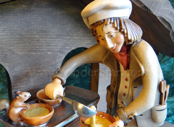 Chef and Squirrels LEPI Kastlunger Wooden Nativity - Yonder Star ...