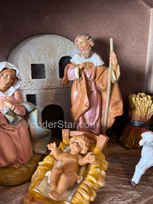 Fontanini Nativity Set and Resin Stable | Yonder Star Nativity
