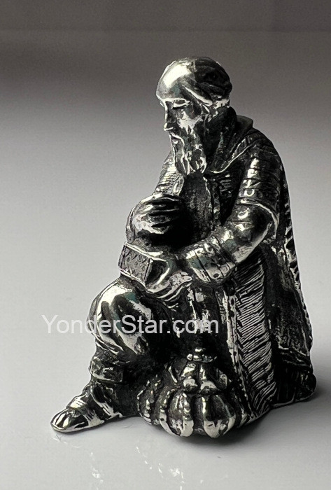 Danforth Pewter Nativity Melchior Kneeling with Gold