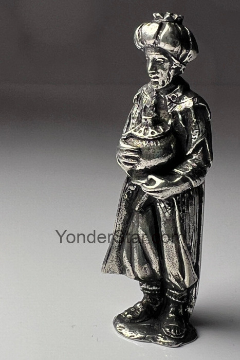 Danforth Pewter Nativity Wiseman Caspar with Frankincense